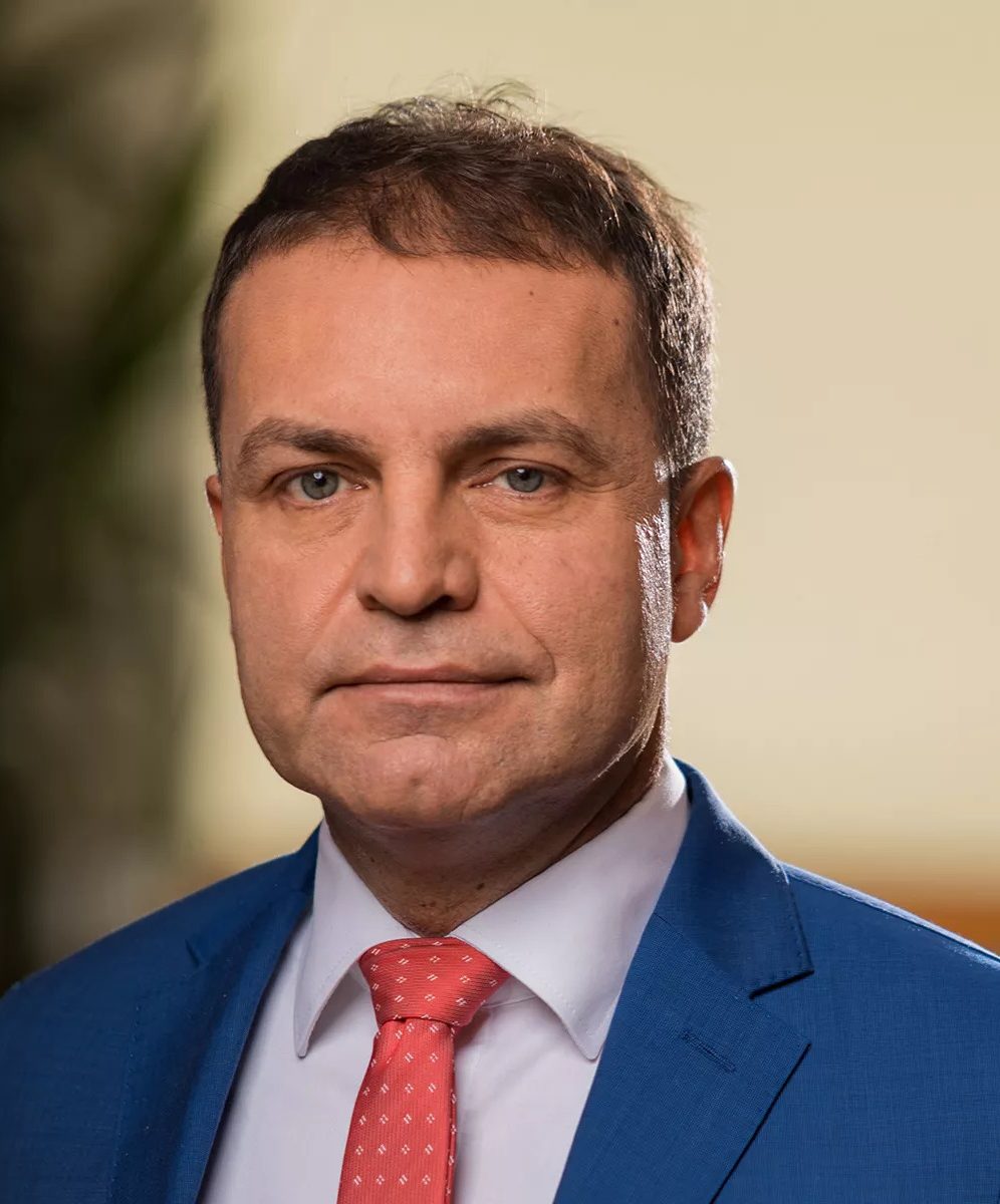 Vladimir Vasić • Contemporary Financial Management